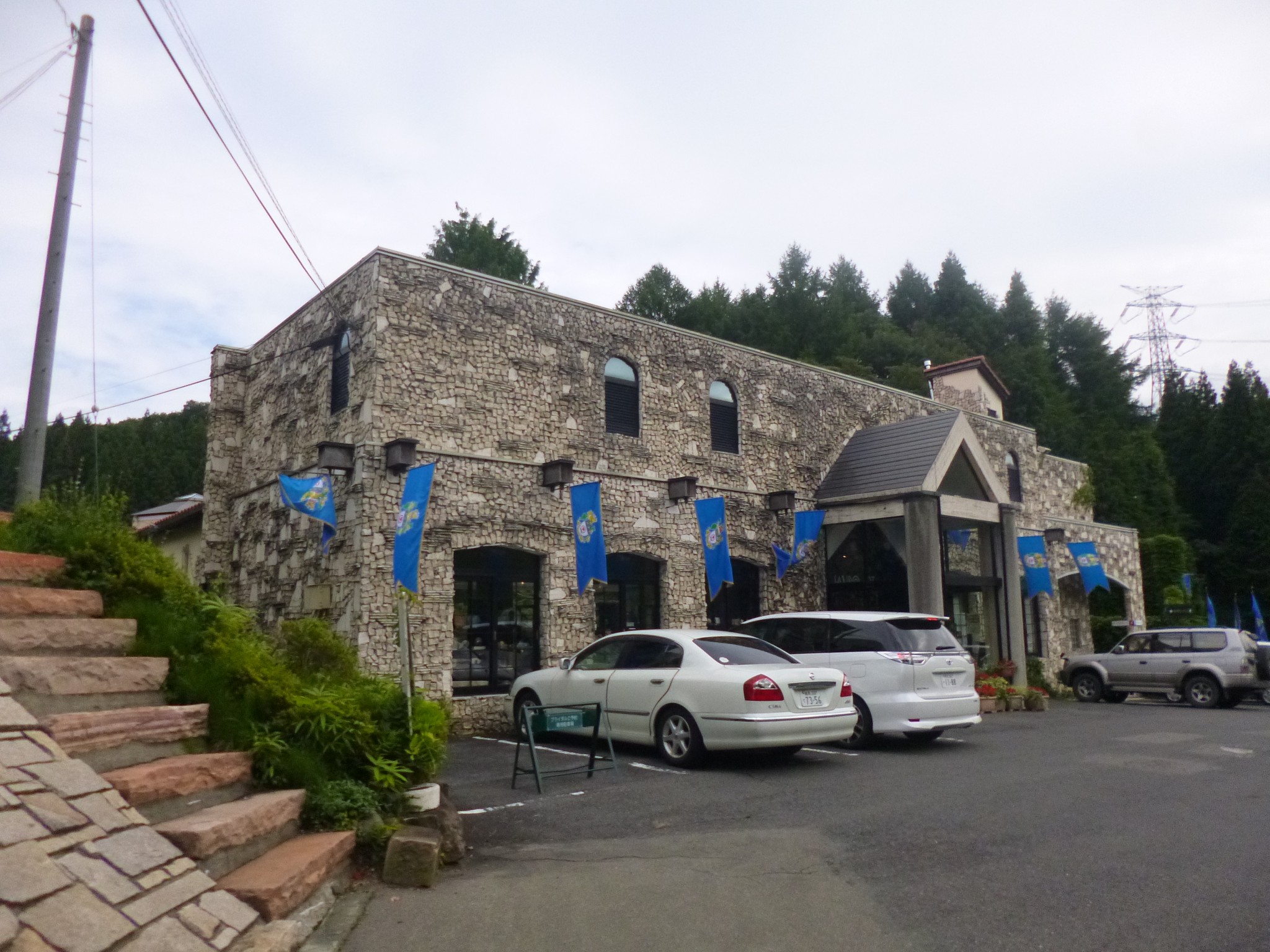 Lockheart Castle: A Slice of Europe in the Hills of Japan - VOYAPON